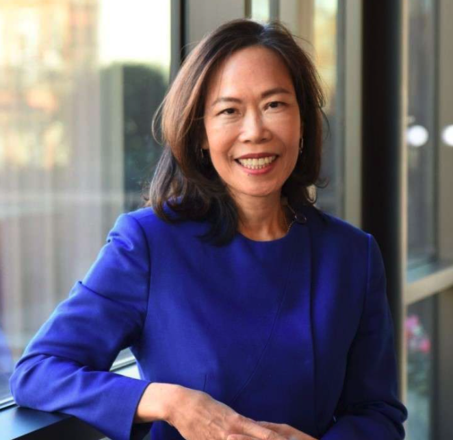 8 Women Taking Over FinTech - Xena